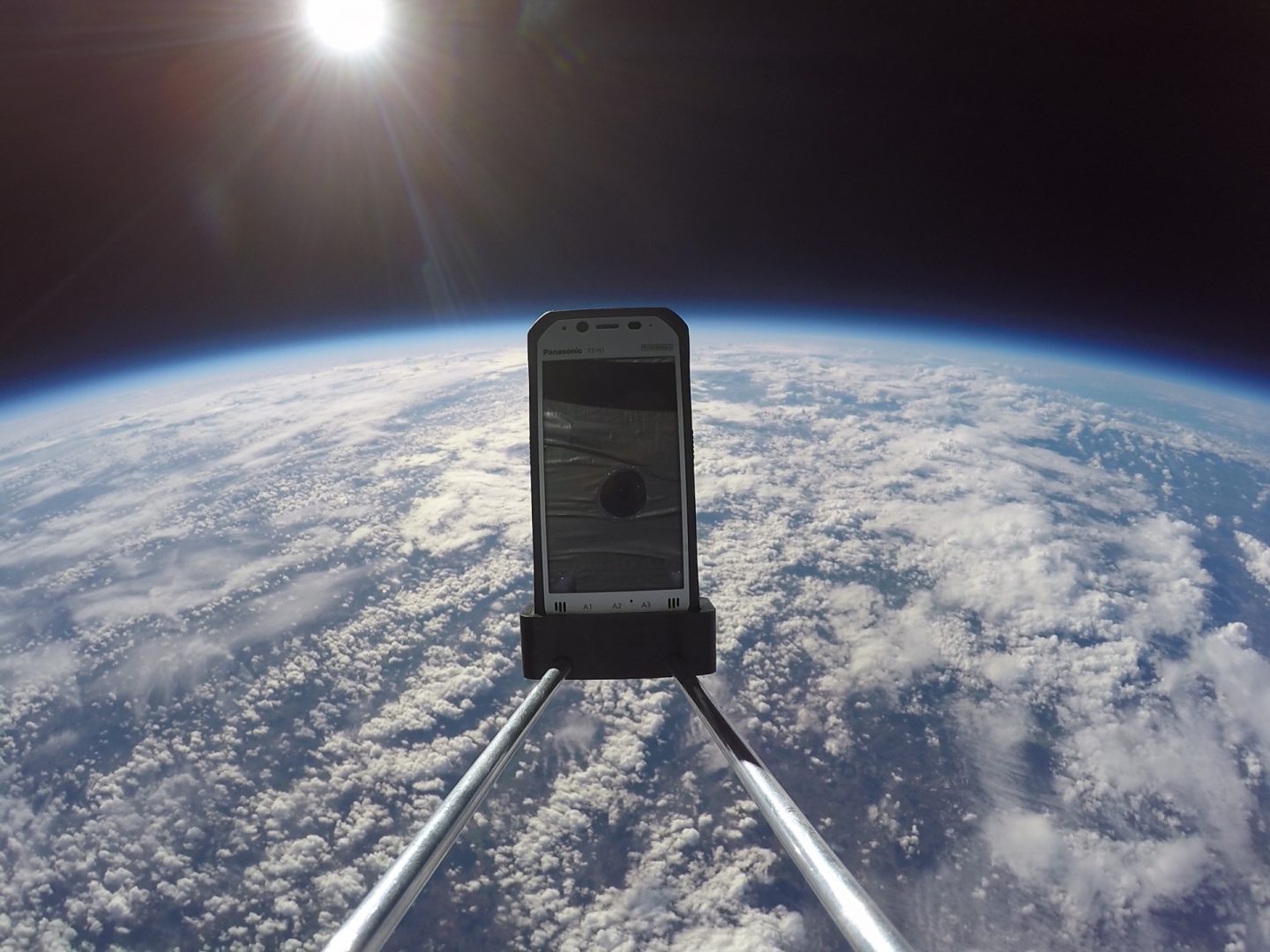 I dispositivi Panasonic sopravvissuti al viaggio nello spazio (video ...