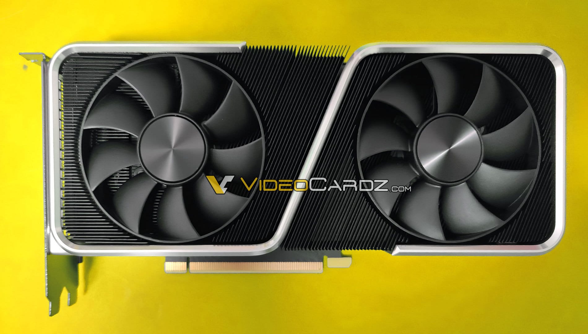 GeForce RTX 3060 Ti, arrivano le foto e le specifiche complete