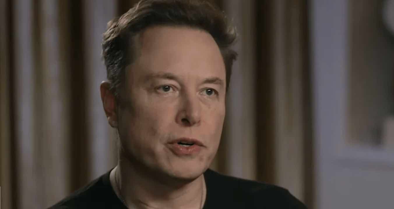 X, Elon Musk propone Premium gratis: ma solo ad alcuni utenti